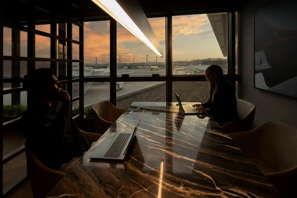Saiba como acessar a sala VIP W Premium Lounge em Guarulhos