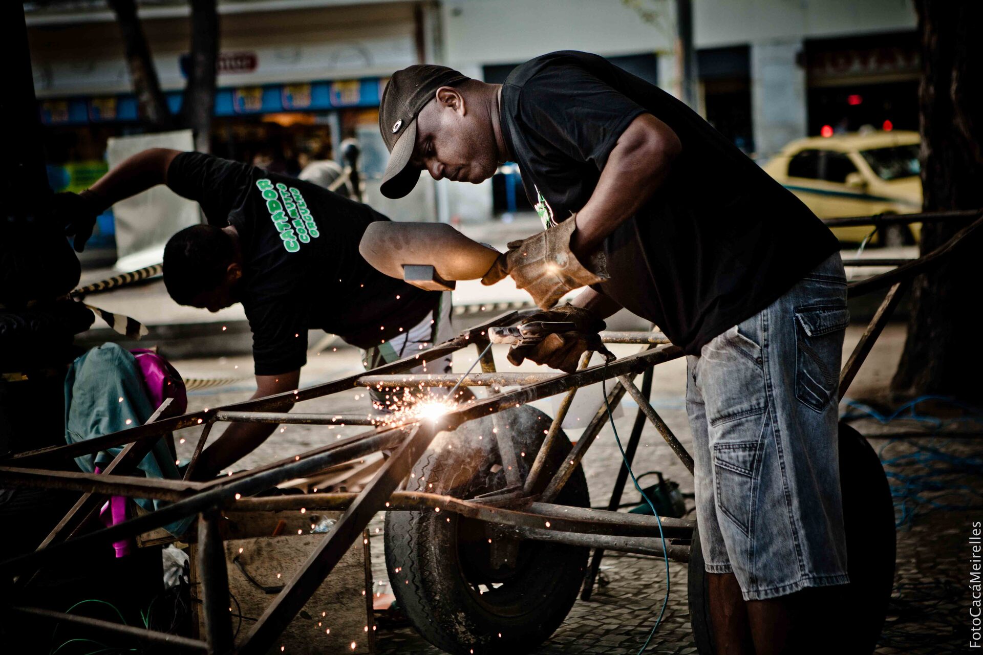 Pimp My Carroça mistura arte e cultura para “pimpar” a gestão do lixo ...