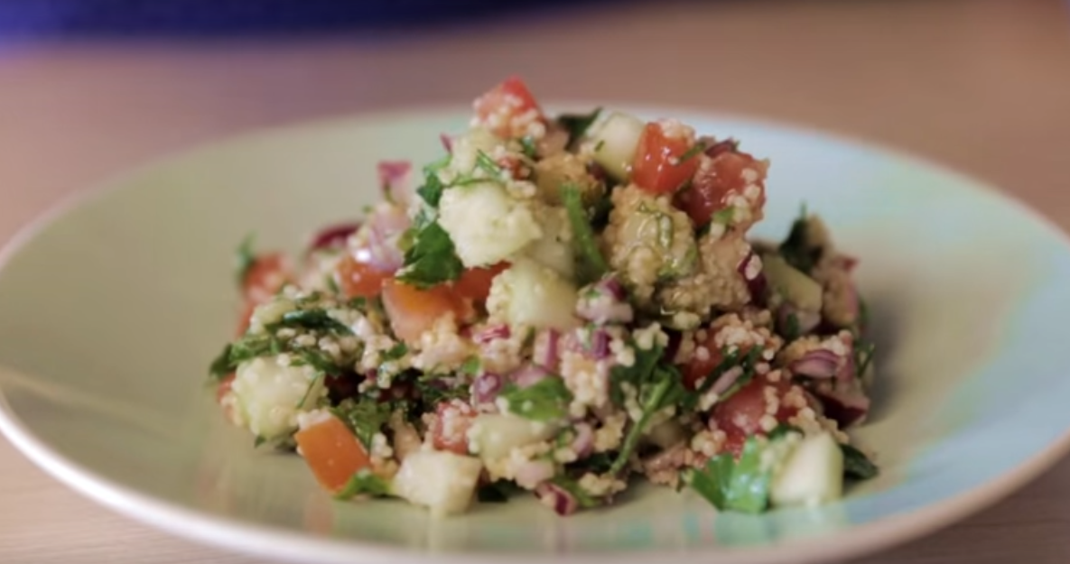 Receita de tabule para os fãs de comida árabe