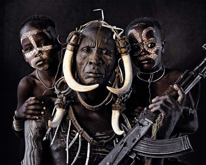 50 Retratos das últimas tribos da Terra