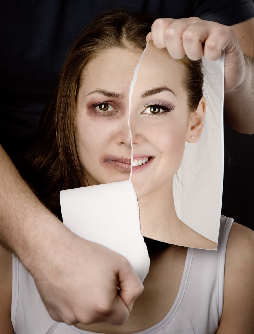 Feminicídio: Jovem posta foto de biquíni e é assassinada