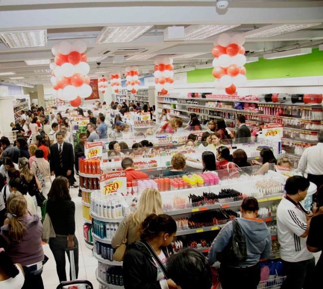 Ikesaki: descontos de até 70% em cosméticos só até quinta-feira