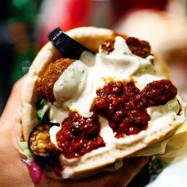 Falafel Haüs: o verdadeiro sanduíche israelense no Itaim Bibi - Catraca ...