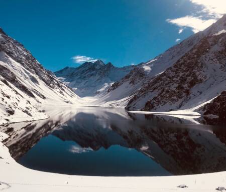 Um guia para curtir a temporada de neve em Portillo, no Chile