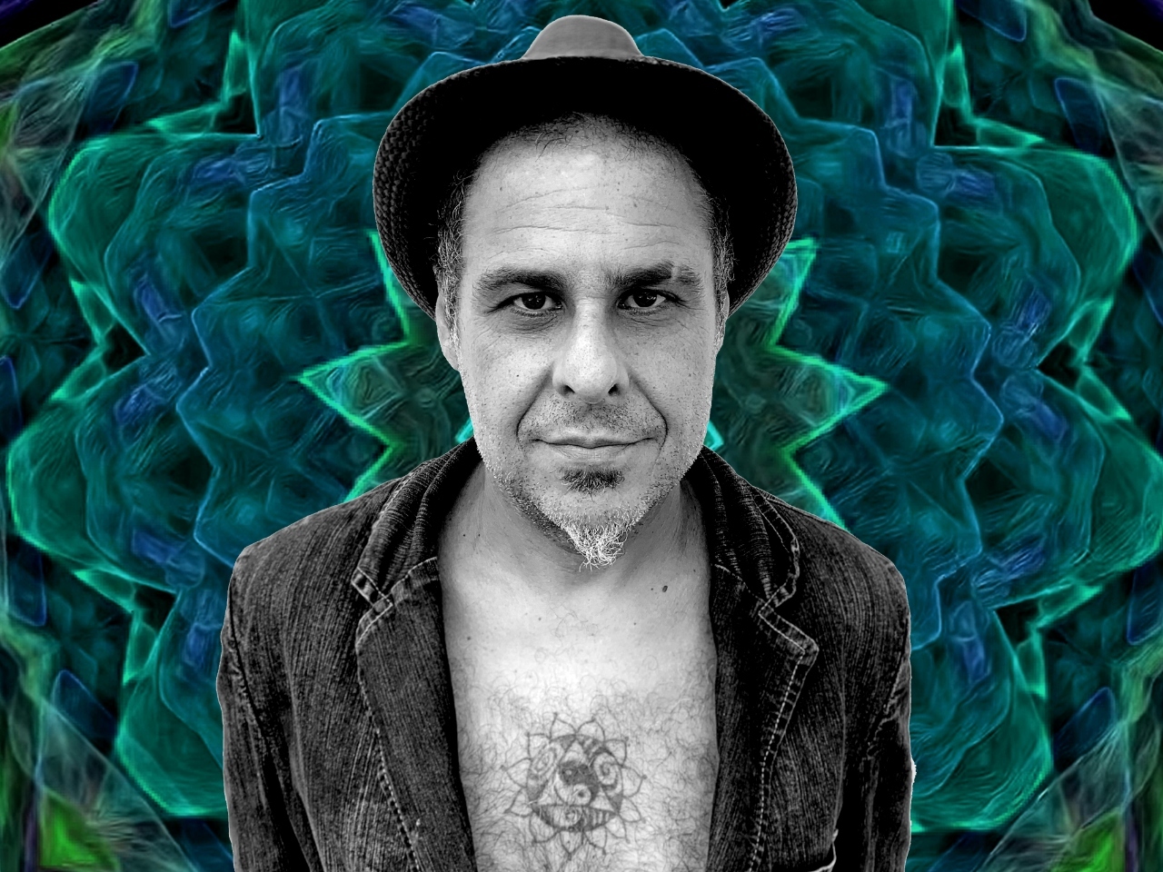 Eric RA e Os Filhos da Luz invadem a comedoria do Sesc Pompeia