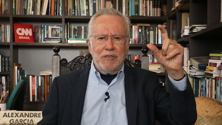 Alexandre Garcia passa vergonha na web ao tentar explicar 'Dia D' de ...