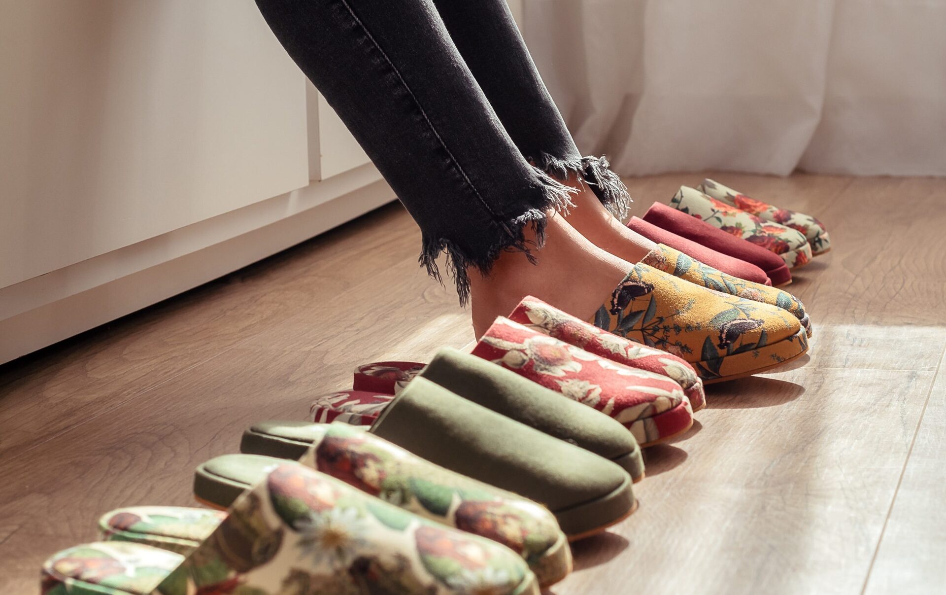 Ecosexy: conheça a Insecta Shoes, uma marca artesanal de moda 100% ...