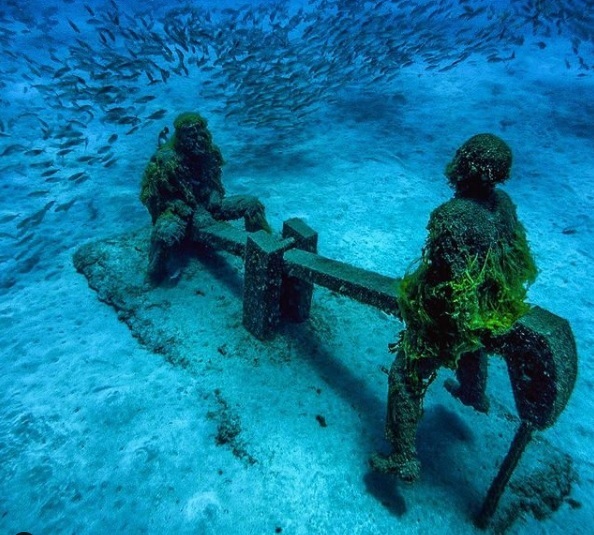 8 museus subaquáticos para conhecer pelo mundo