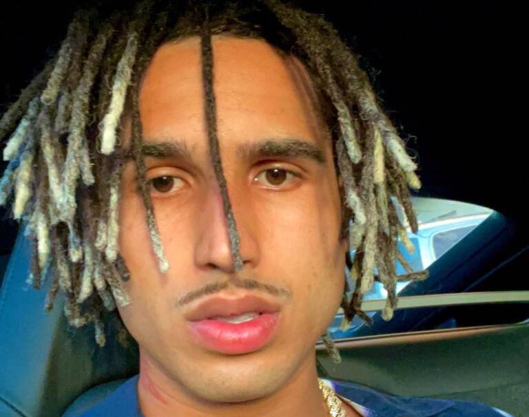 Entenda a doença rara que causa dores intensas no rapper Matuê