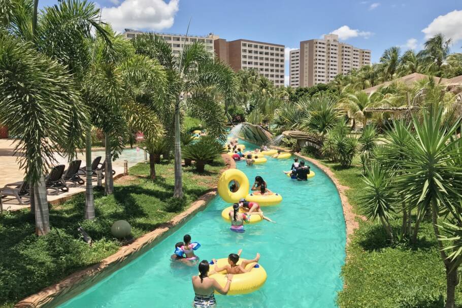 Hot Beach Olímpia: como é o parque aquático no interior de SP